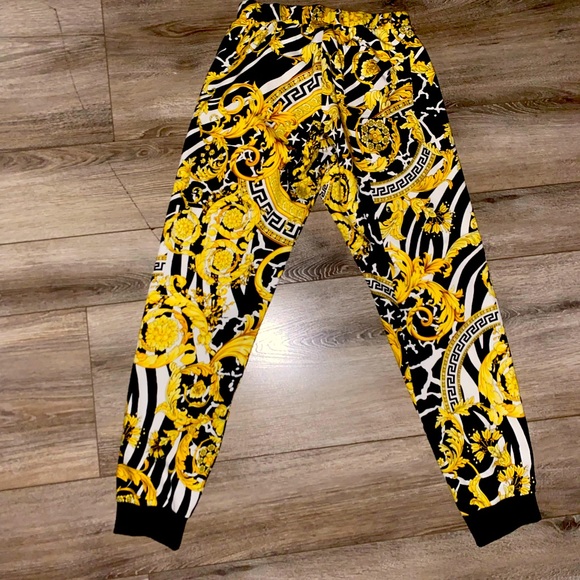 Versace | Pants | Versace Sweatpants Perfect Condition Versace Print ...